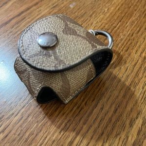 Coach | Other | Coach Wireless Earbud Case Bag Charm In Signature ...